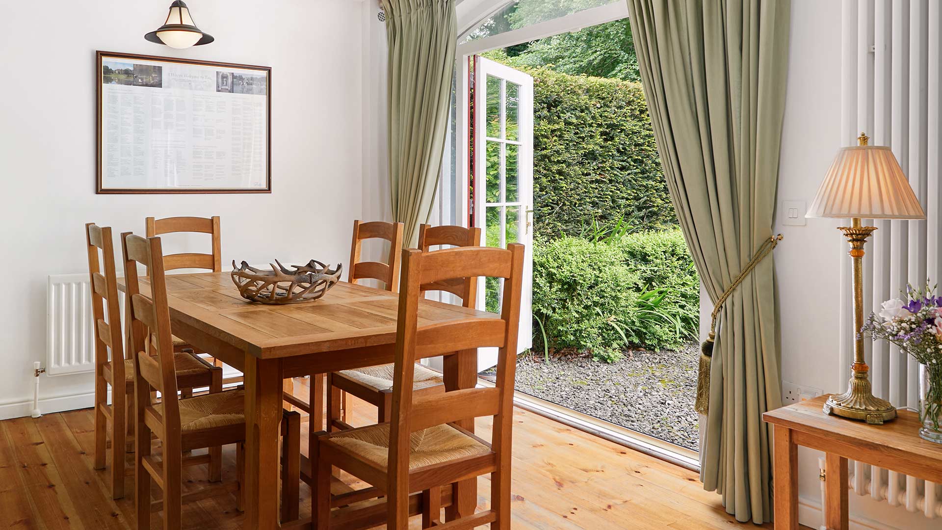 Old Stable Mews Gallery | Castle Leslie Estate Monaghan