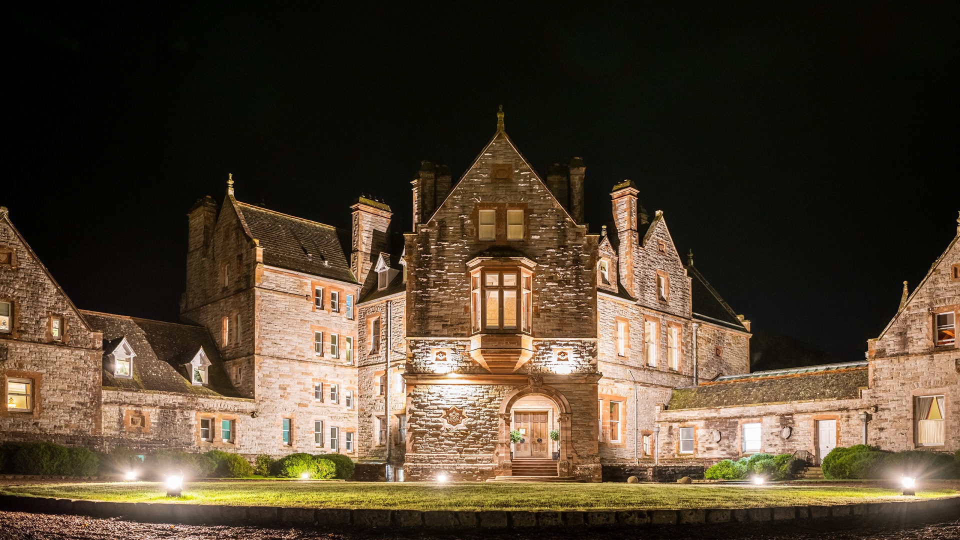 Exteriors Gallery | 4* Hotel in Monaghan | Castle Leslie Estate